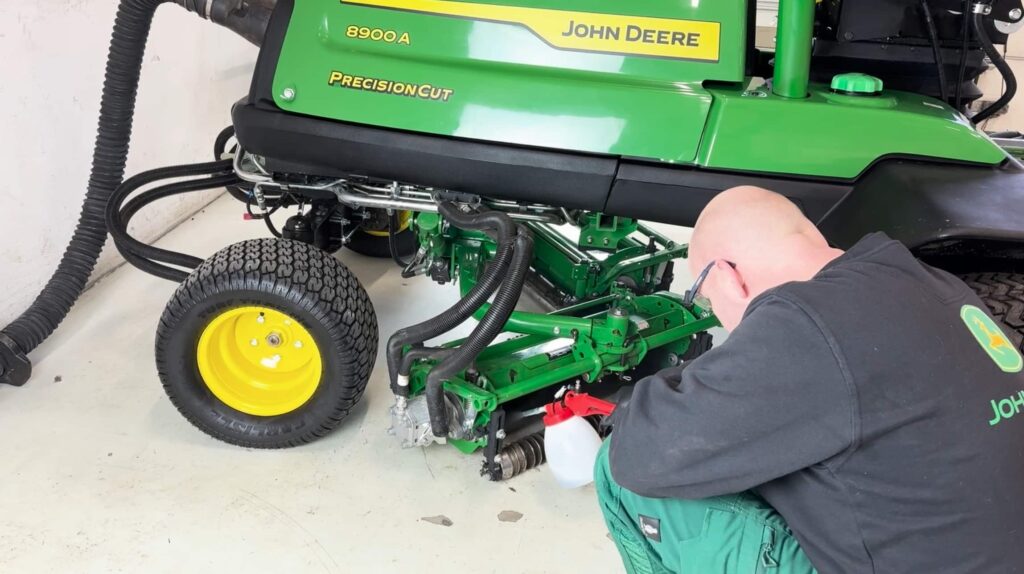 Effective Backlapping Solutions for Reel Mowers | Gomowe